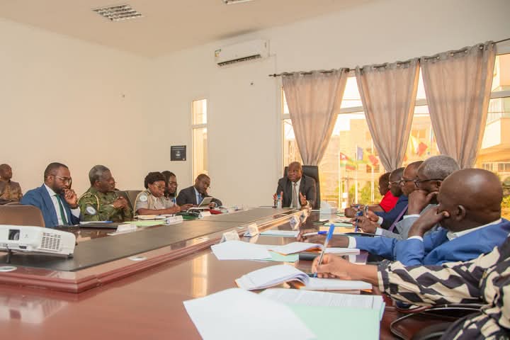 Politiques publiques et administration : la vision 2025 de la ...