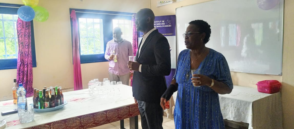 Arbre de Noël au CENAREST : Un événement festif pour les familles – GABON INFOS LIVE